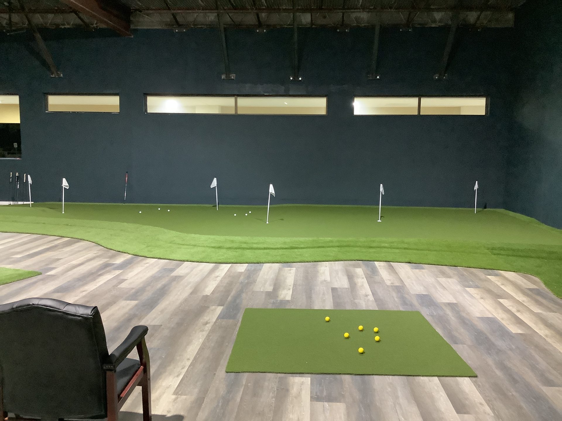 The Grand Strand has three new indoor golf facilities. Where they are ...